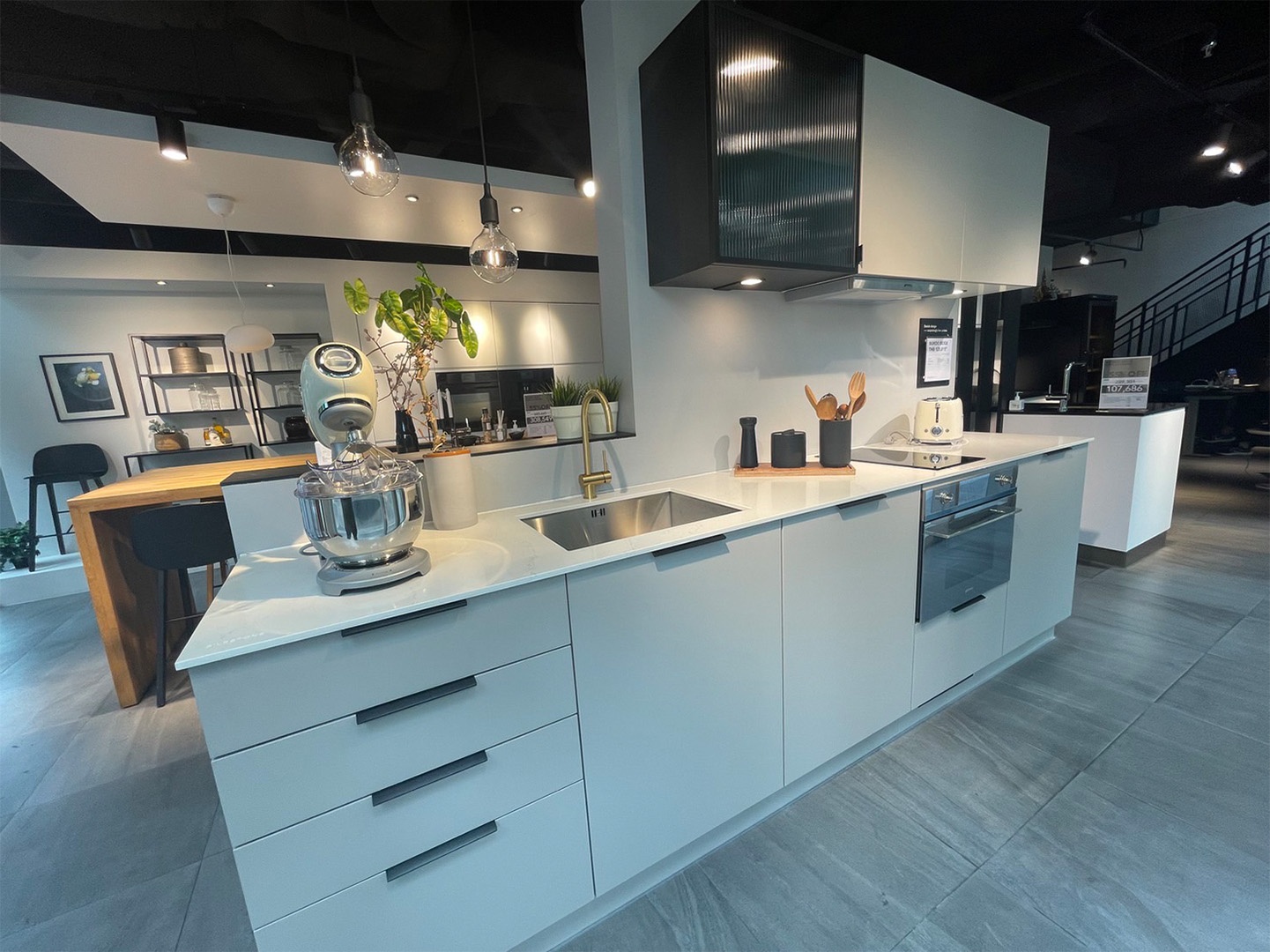 Kitchen Display For Sale - Thonglor - Kvik