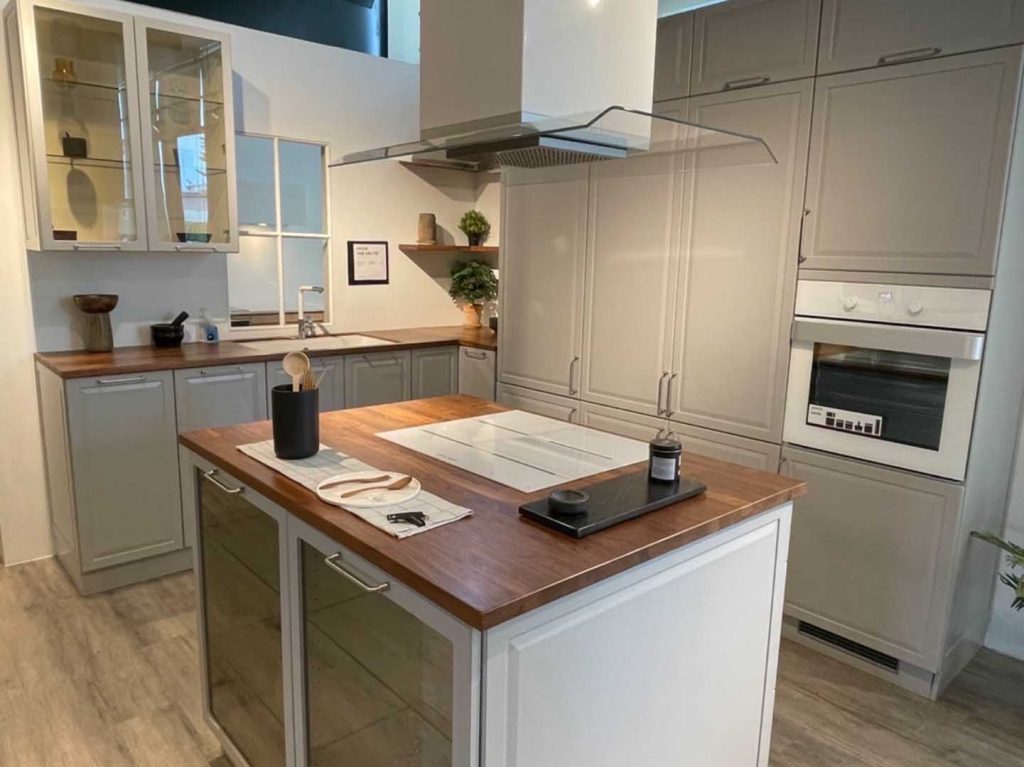 Kitchen Display For Sale - Ratchapruek | Kvik